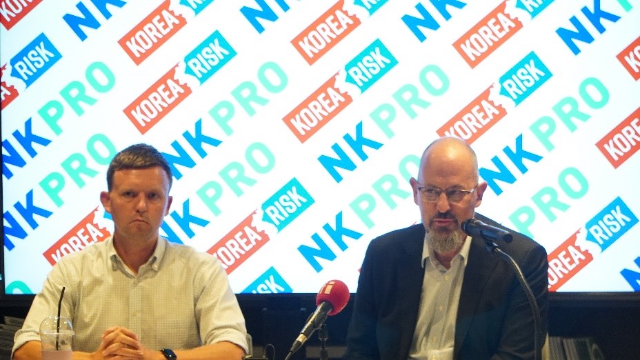 "중-러 대표가 北 화성-17 앞에서 박수치는 것이 대북제재 실상" 중국 러시아 방해로 추가제재 못하고 교착상태 빠진 대북제재